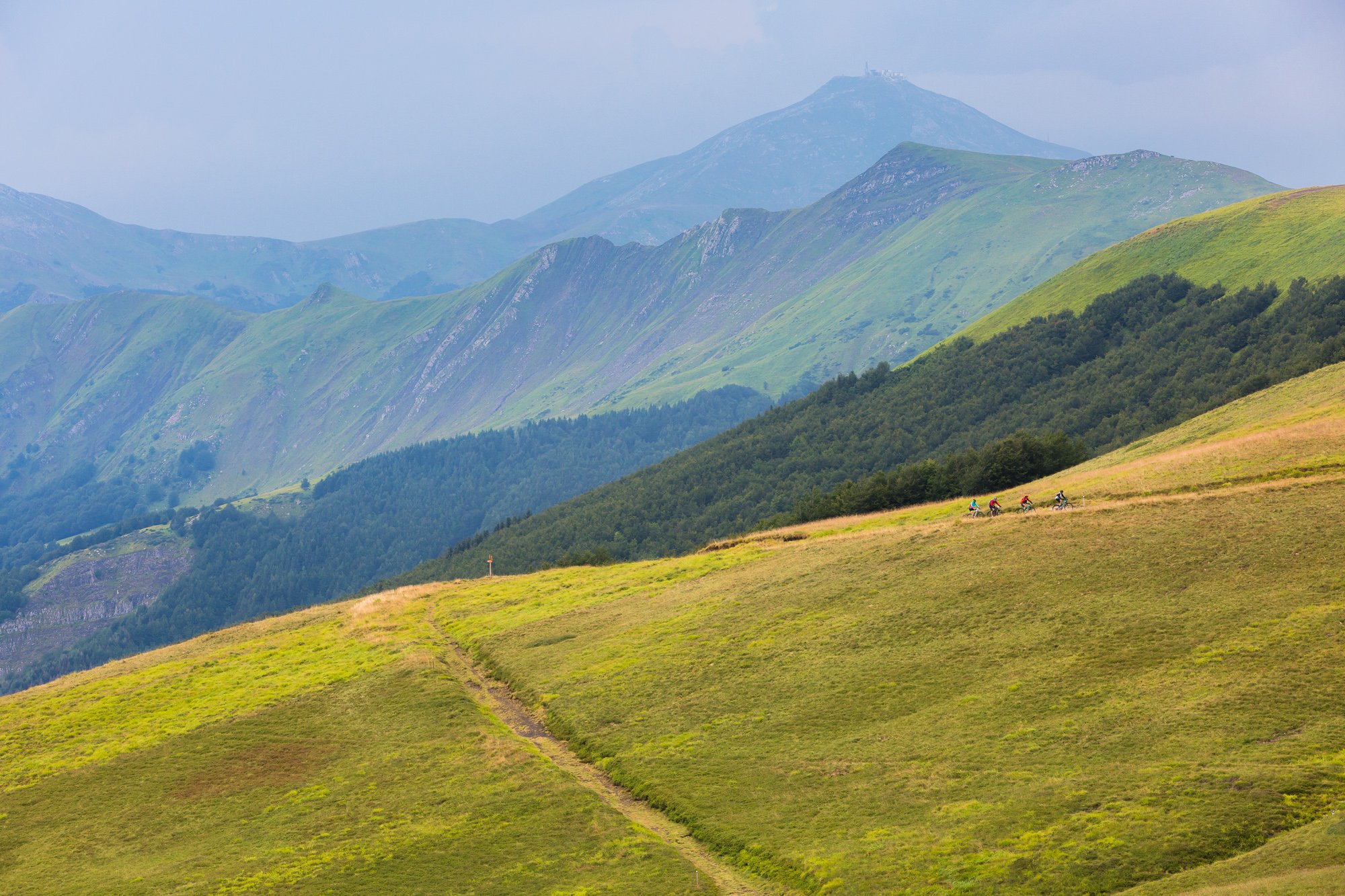 Apennines: the "other" Italian Mountains