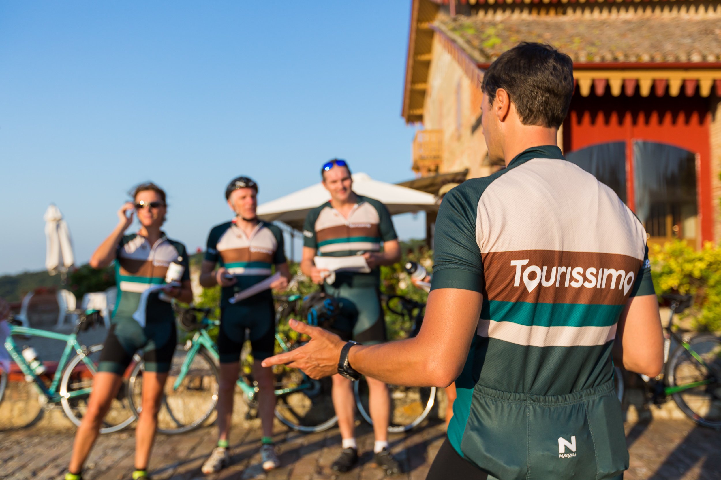 Top 10 Questions about Group Bike Tours in Italy